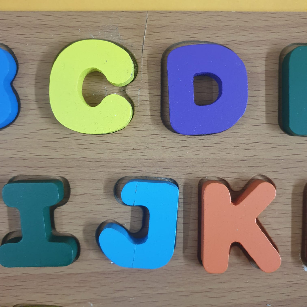 (D&R) 3D Capital Alphabets Board (Minor Scratch) – MGT Toys